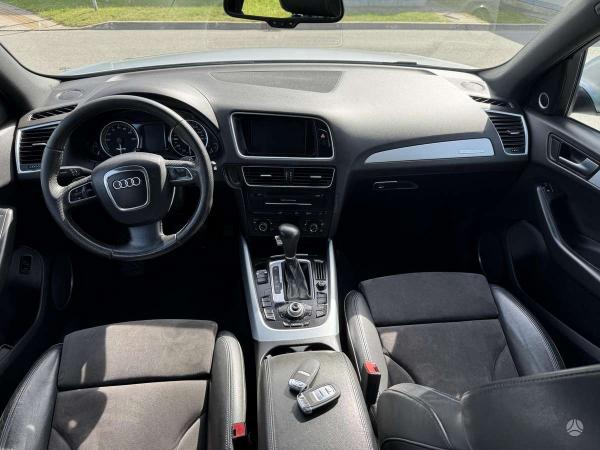 Pelēks Audi Q5 2011 Klaipėda, ar dzinēja tilpumu 1.98 L un nobraukumu 293 tūkst. km par 6900 €, foto 10 vietnē AUTOMOTO.COM.LV