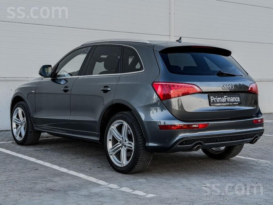Grey Audi Q5 2011 in Riga, with an engine capacity of 3.00 L and mileage of 0 thousand km for 11490 €, photo 5 on AUTOMOTO.COM.LV