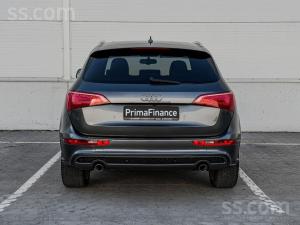 Grey Audi Q5 2011 in Riga, with an engine capacity of 3.00 L and mileage of 0 thousand km for 11490 €, photo 7 on AUTOMOTO.COM.LV