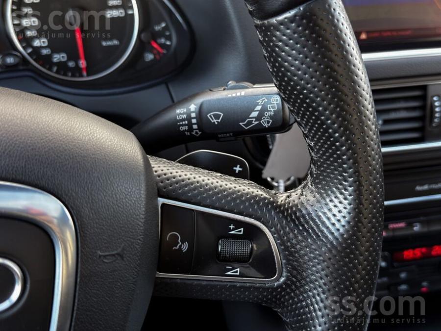 Grey Audi Q5 2011 in Riga, with an engine capacity of 3.00 L and mileage of 0 thousand km for 11490 €, photo 21 on AUTOMOTO.COM.LV