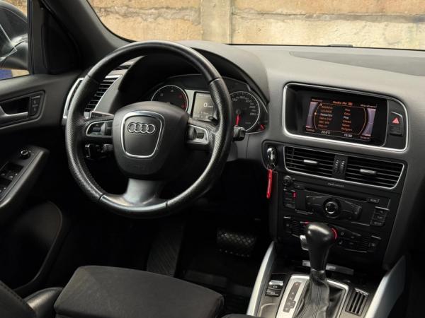 Pelēks Audi Q5 2012 Rīga, ar dzinēja tilpumu 2.00 L un nobraukumu 289 tūkst. km par 9280 €, foto 11 vietnē AUTOMOTO.COM.LV