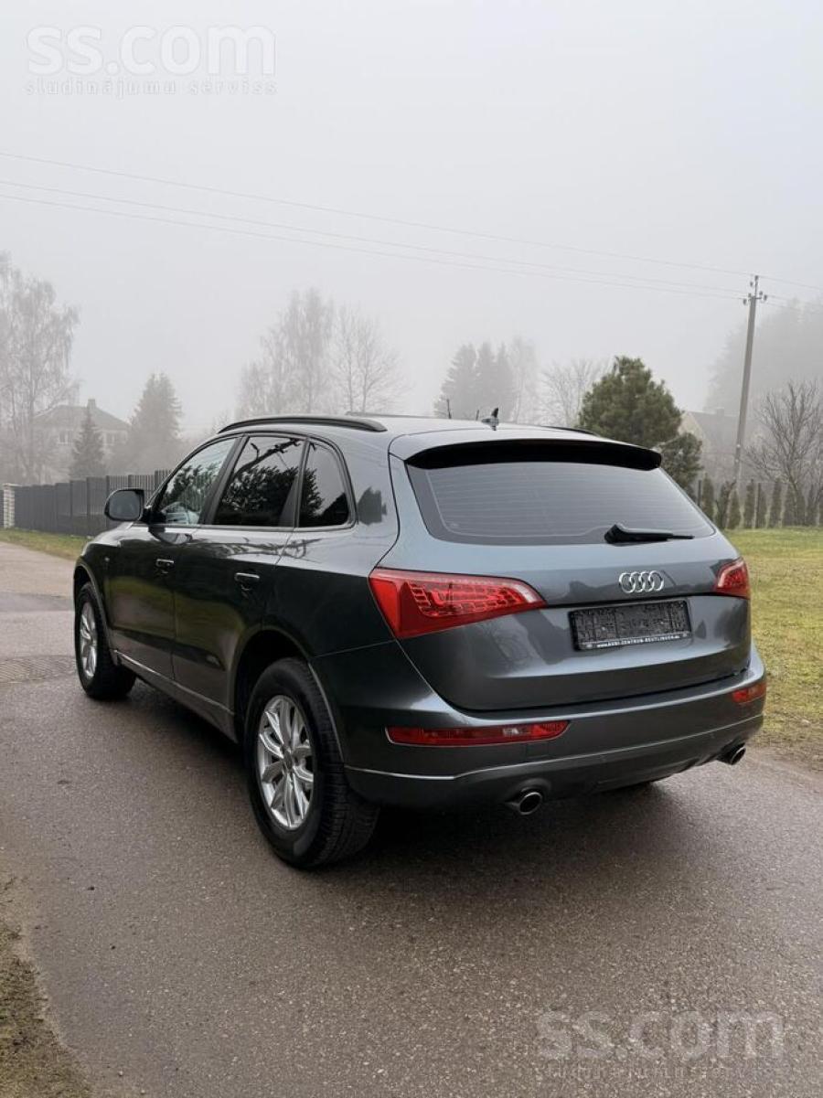 Grey Audi Q5 2012 in Ludza, with an engine capacity of 2.00 L and mileage of 128 thousand km for 10900 €, photo 5 on AUTOMOTO.COM.LV