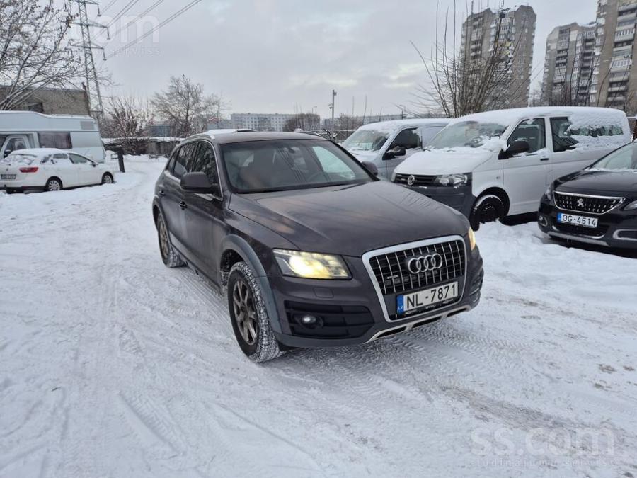 Pelēks Audi Q5 2012 Rīga, ar dzinēja tilpumu 2.00 L un nobraukumu 249 tūkst. km par 12590 €, foto 2 vietnē AUTOMOTO.COM.LV