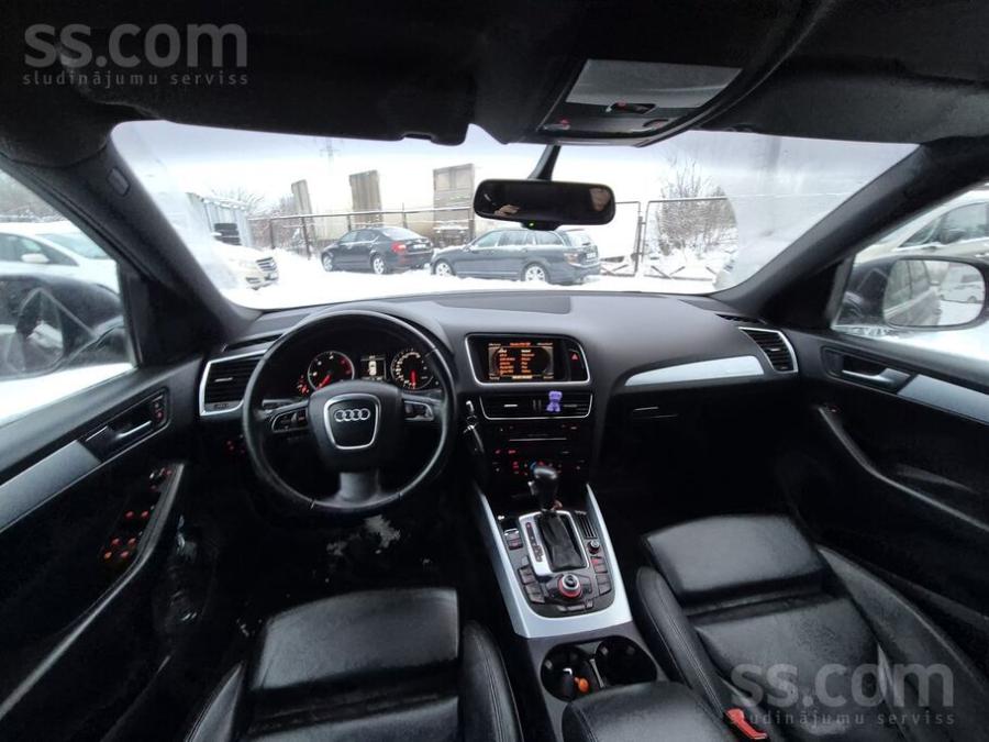 Pelēks Audi Q5 2012 Rīga, ar dzinēja tilpumu 2.00 L un nobraukumu 249 tūkst. km par 12590 €, foto 11 vietnē AUTOMOTO.COM.LV