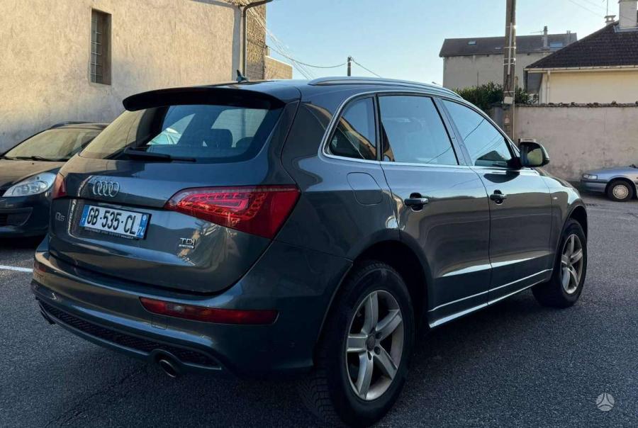 Pelēks Audi Q5 2012 Viļņa, ar dzinēja tilpumu 2.97 L un nobraukumu 279 tūkst. km par 10750 €, foto 1 vietnē AUTOMOTO.COM.LV