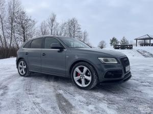 Grey Audi Q5 2012 in Vilkaviskis, with an engine capacity of 3.00 L and mileage of 233 thousand km for 15000 €, photo 4 on AUTOMOTO.COM.LV