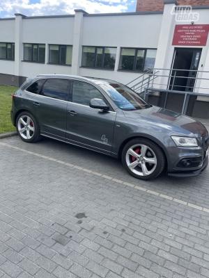 Grey Audi Q5 2012 in Vilkaviskis, with an engine capacity of 3.00 L and mileage of 233 thousand km for 15000 €, photo 13 on AUTOMOTO.COM.LV