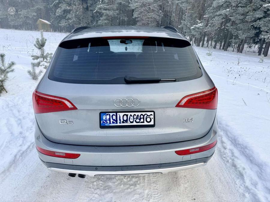Pelēks Audi Q5 2012 Radviliškis, ar dzinēja tilpumu 2.00 L un nobraukumu 290 tūkst. km par 8850 €, foto 8 vietnē AUTOMOTO.COM.LV