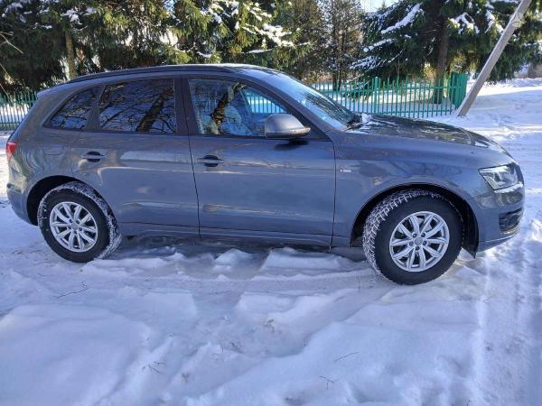 Pelēks Audi Q5 2012 Utena, ar dzinēja tilpumu 2.00 L un nobraukumu 128 tūkst. km par 10900 €, foto 10 vietnē AUTOMOTO.COM.LV