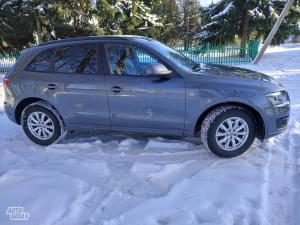 Pelēks Audi Q5 2012 Utena, ar dzinēja tilpumu 2.00 L un nobraukumu 128 tūkst. km par 10900 €, foto  vietnē AUTOMOTO.COM.LV