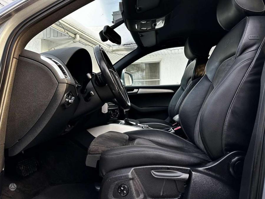 Pelēks Audi Q5 2012 Kauņa, ar dzinēja tilpumu 2.00 L un nobraukumu 270 tūkst. km par 10800 €, foto 16 vietnē AUTOMOTO.COM.LV