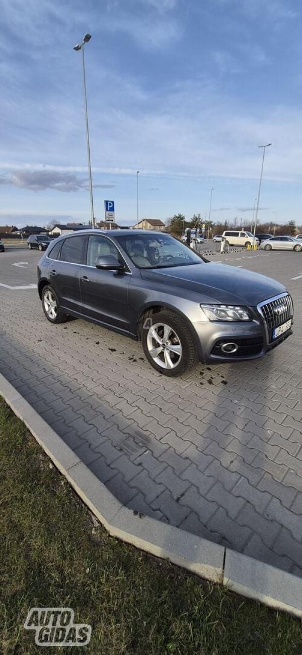 Grey Audi Q5 2012 in Klaipeda, with an engine capacity of 2.00 L and mileage of 230 thousand km for 5500 €, photo 1 on AUTOMOTO.COM.LV