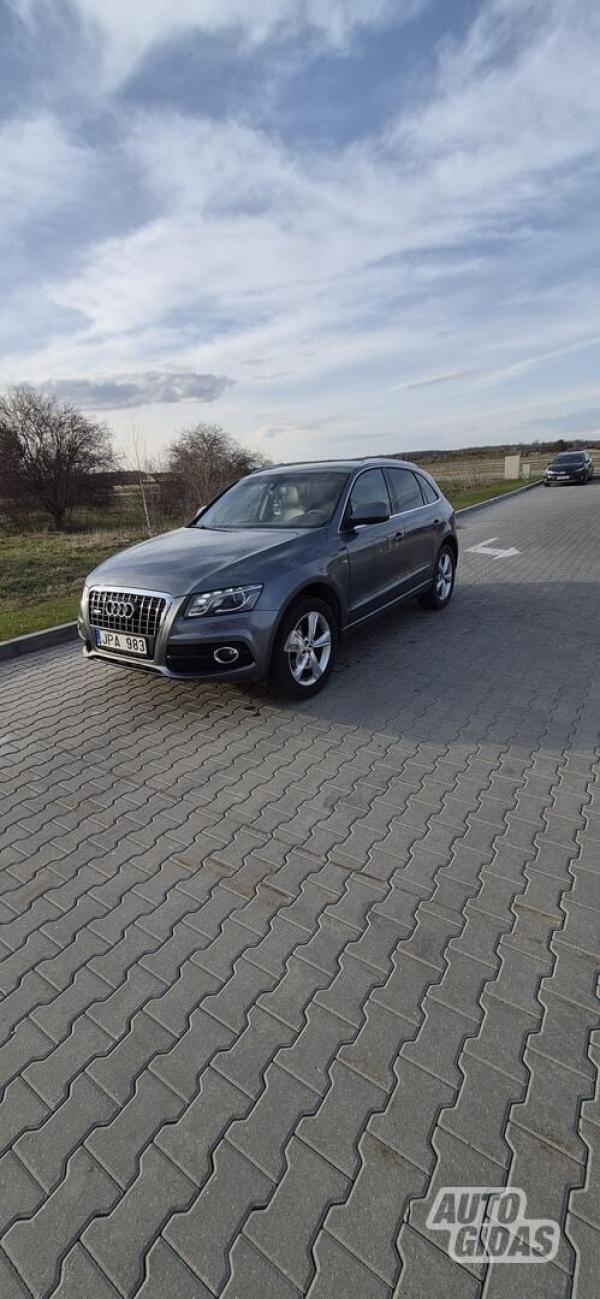 Grey Audi Q5 2012 in Klaipeda, with an engine capacity of 2.00 L and mileage of 230 thousand km for 5500 €, photo 3 on AUTOMOTO.COM.LV