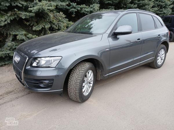 Серый Ауди Ку 5 2012 в Утена, объемом двигателя 2.00 л и пробегом 128 тыс. км за 9700 €, фото 5 на AUTOMOTO.COM.LV