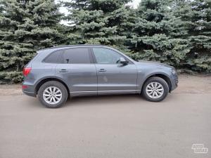 Pelēks Audi Q5 2012 Utena, ar dzinēja tilpumu 2.00 L un nobraukumu 128 tūkst. km par 9700 €, foto 12 vietnē AUTOMOTO.COM.LV