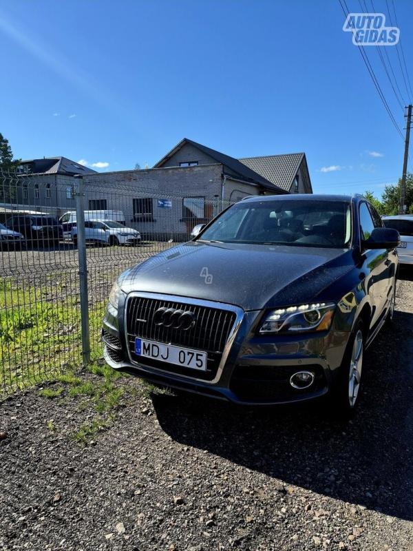 Grey Audi Q5 2012 in Kaunas, with an engine capacity of 3.20 L and mileage of 298 thousand km for 4900 €, photo 2 on AUTOMOTO.COM.LV