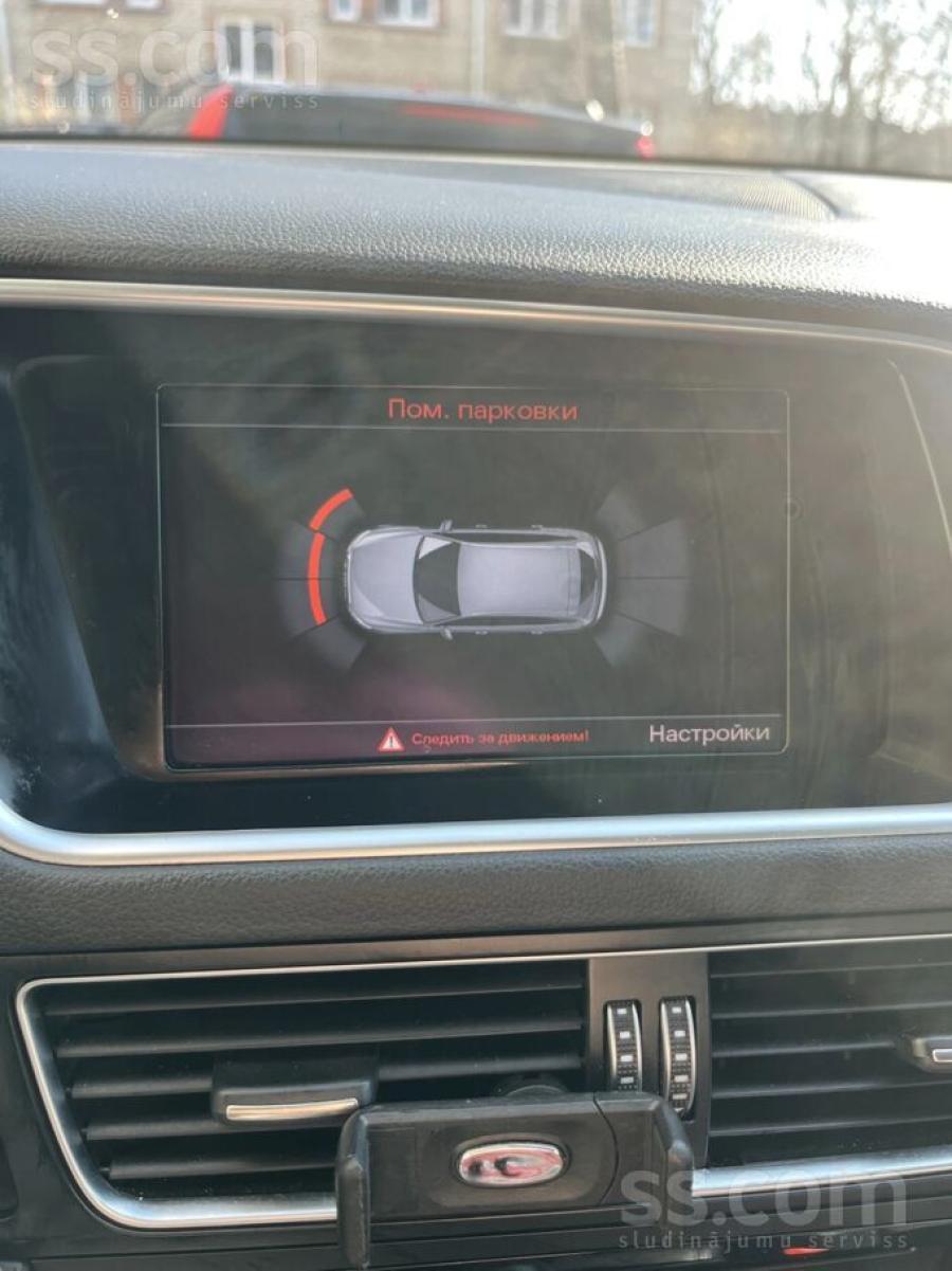 Grey Audi Q5 2012 in Riga, with an engine capacity of 2.00 L and mileage of 0 thousand km for 10750 €, photo 3 on AUTOMOTO.COM.LV