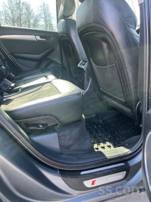Grey Audi Q5 2012 in Riga, with an engine capacity of 2.00 L and mileage of 0 thousand km for 10750 €, photo 14 on AUTOMOTO.COM.LV