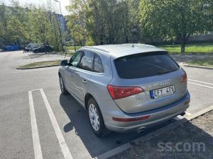 Grey Audi Q5 2012 in Riga, with an engine capacity of 3.20 L and mileage of 275 thousand km for 6250 €, photo 7 on AUTOMOTO.COM.LV