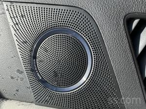 Grey Audi Q5 2012 in Riga, with an engine capacity of 3.20 L and mileage of 275 thousand km for 6250 €, photo 15 on AUTOMOTO.COM.LV