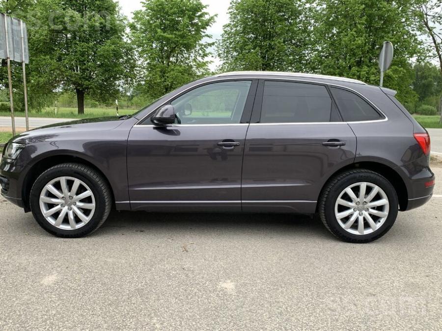 Grey Audi Q5 2012 in Ogre, with an engine capacity of 2.00 L and mileage of 212 thousand km for 10970 €, photo 5 on AUTOMOTO.COM.LV