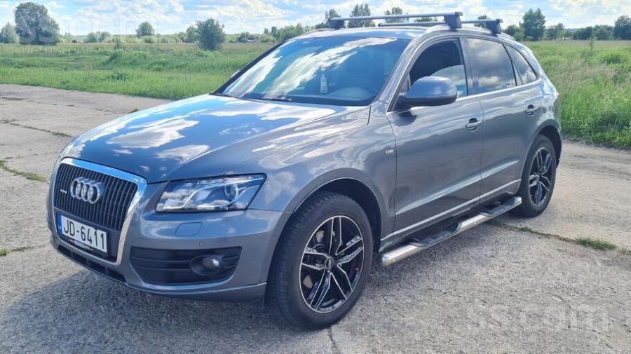 Grey Audi Q5 2012 in Riga, with an engine capacity of 2.00 L and mileage of 234 thousand km for 11500 €, photo 1 on AUTOMOTO.COM.LV