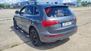 Grey Audi Q5 2012 in Riga, with an engine capacity of 2.00 L and mileage of 234 thousand km for 11500 €, photo 5 on AUTOMOTO.COM.LV