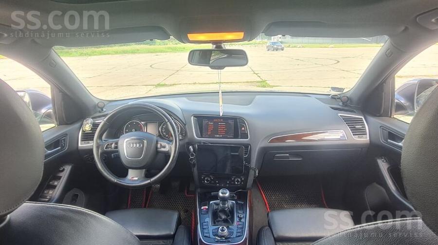 Grey Audi Q5 2012 in Riga, with an engine capacity of 2.00 L and mileage of 234 thousand km for 11500 €, photo 10 on AUTOMOTO.COM.LV