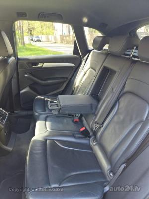 Pelēks Audi Q5 2012 Tallina, ar dzinēja tilpumu 3.00 L un nobraukumu 288 tūkst. km par 12900 €, foto 8 vietnē AUTOMOTO.COM.LV