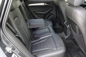 Grey Audi Q5 2012 in Riga, with an engine capacity of 3.00 L and mileage of 277 thousand km for 9700 €, photo 21 on AUTOMOTO.COM.LV