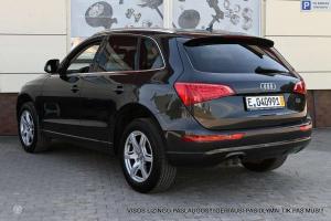 Grey Audi Q5 2012 in Kretinga, with an engine capacity of 1.97 L and mileage of 276 thousand km for 10999 €, photo 11 on AUTOMOTO.COM.LV