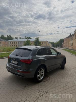 Pelēks Audi Q5 2012 Daugavpils, ar dzinēja tilpumu 2.00 L un nobraukumu 0 tūkst. km par 13000 €, foto 7 vietnē AUTOMOTO.COM.LV