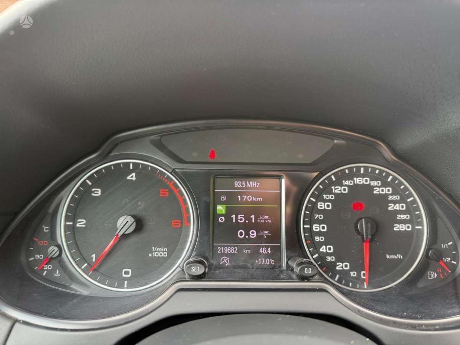 Pelēks Audi Q5 2012 Utena, ar dzinēja tilpumu 1.97 L un nobraukumu 219 tūkst. km par 9650 €, foto 14 vietnē AUTOMOTO.COM.LV