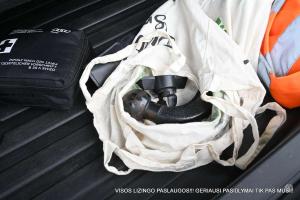 Grey Audi Q5 2012 in Kretinga, with an engine capacity of 1.97 L and mileage of 284 thousand km for 11999 €, photo 36 on AUTOMOTO.COM.LV