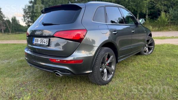 Pelēks Audi Q5 2012 Rēzekne, ar dzinēja tilpumu 3.00 L un nobraukumu 367 tūkst. km par 13600 €, foto 1 vietnē AUTOMOTO.COM.LV