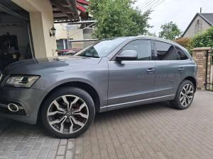 Grey Audi Q5 2012 in Gargzdai, with an engine capacity of 1.98 L and mileage of 260 thousand km for 8900 €, photo 4 on AUTOMOTO.COM.LV