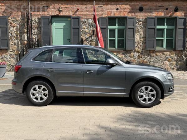 Grey Audi Q5 2012 in Rezekne, with an engine capacity of 3.00 L and mileage of 244 thousand km for 12490 €, photo 6 on AUTOMOTO.COM.LV