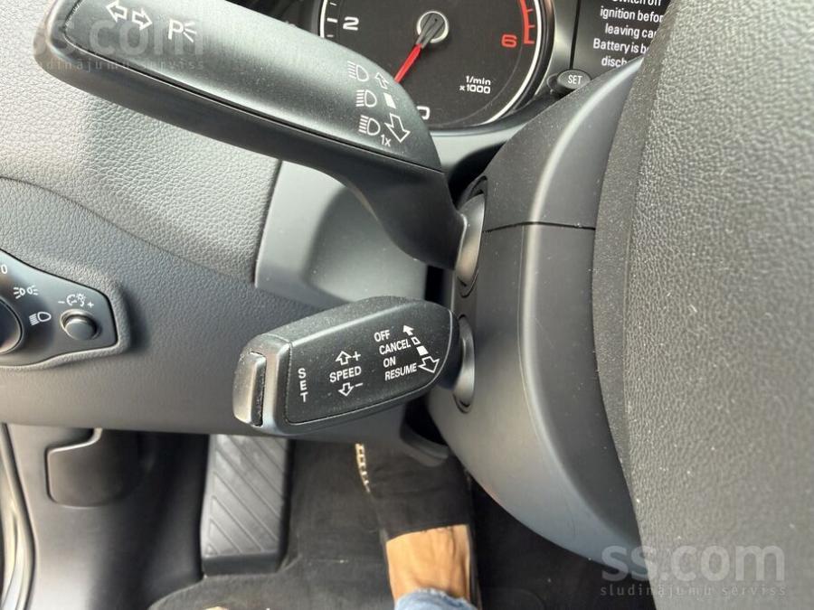 Pelēks Audi Q5 2012 Rēzekne, ar dzinēja tilpumu 3.00 L un nobraukumu 244 tūkst. km par 12490 €, foto 14 vietnē AUTOMOTO.COM.LV