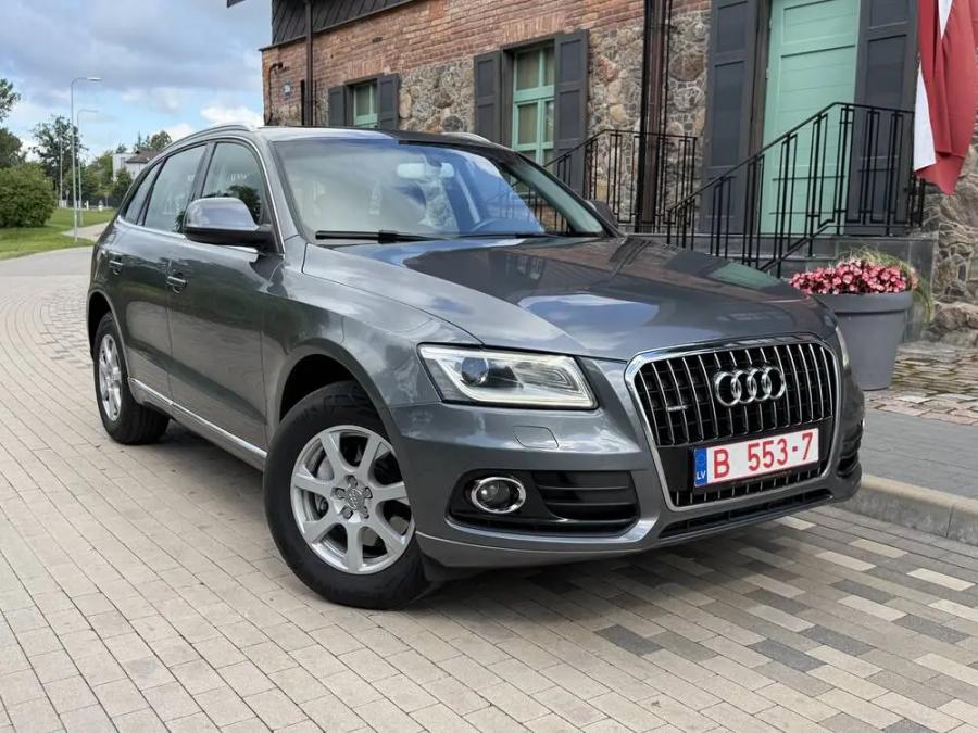 Pelēks Audi Q5 2012 Rēzekne, ar dzinēja tilpumu 3.00 L un nobraukumu 244 tūkst. km par 12490 €, foto 3 vietnē AUTOMOTO.COM.LV