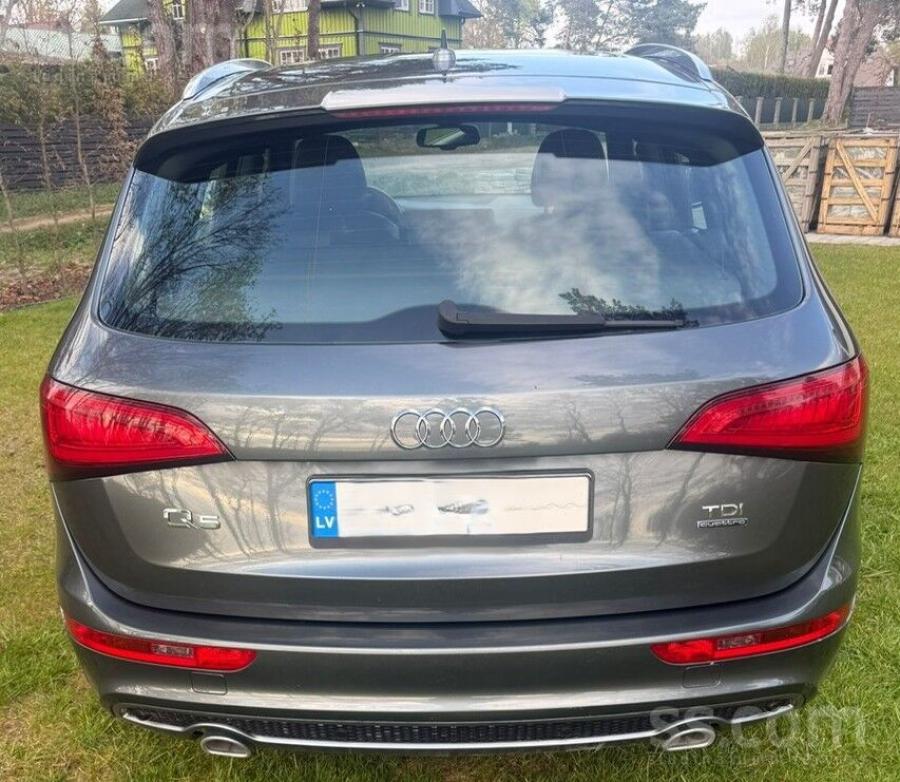Grey Audi Q5 2012 in Riga, with an engine capacity of 3.00 L and mileage of 211 thousand km for 11000 €, photo 5 on AUTOMOTO.COM.LV