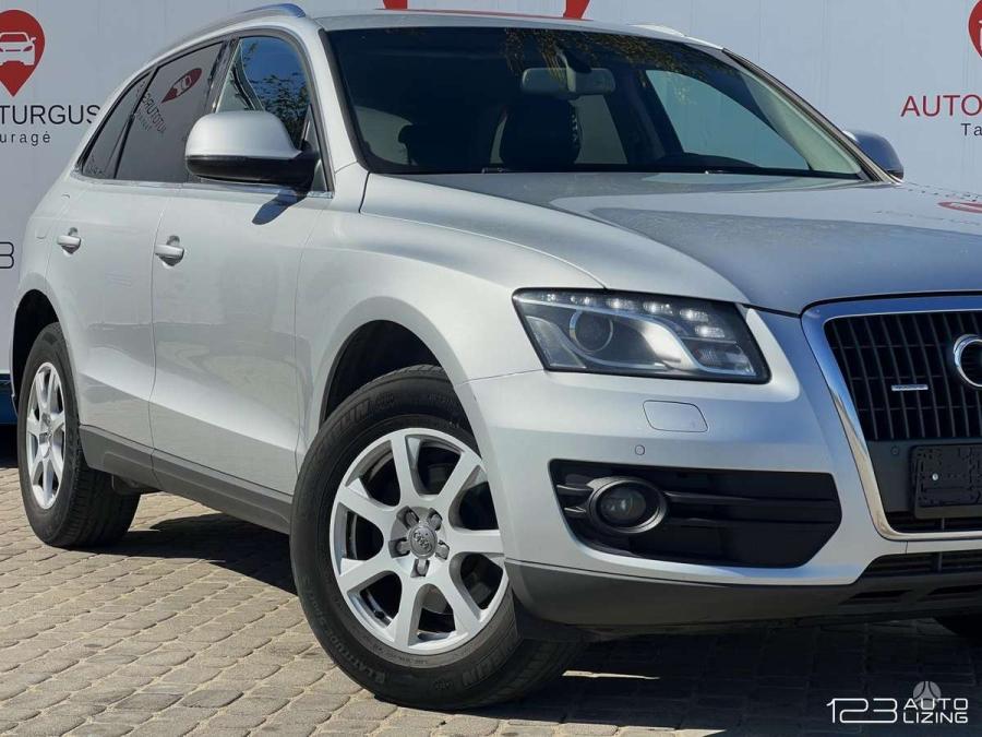 Grey Audi Q5 2012 in Taurage, with an engine capacity of 2.00 L and mileage of 151 thousand km for 9650 €, photo 6 on AUTOMOTO.COM.LV