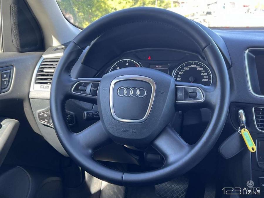 Grey Audi Q5 2012 in Taurage, with an engine capacity of 2.00 L and mileage of 151 thousand km for 9650 €, photo 15 on AUTOMOTO.COM.LV