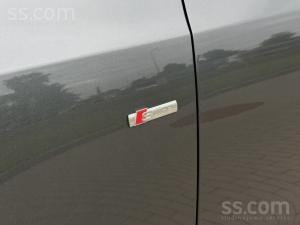 Grey Audi Q5 2012 in Rezekne, with an engine capacity of 2.00 L and mileage of 161 thousand km for 12990 €, photo 9 on AUTOMOTO.COM.LV