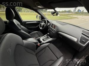 Grey Audi Q5 2012 in Rezekne, with an engine capacity of 2.00 L and mileage of 161 thousand km for 12990 €, photo 14 on AUTOMOTO.COM.LV