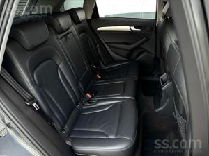 Серый Ауди Ку 5 2012 в Рига, объемом двигателя 2.00 л и пробегом 199 тыс. км за 12700 €, фото 9 на AUTOMOTO.COM.LV