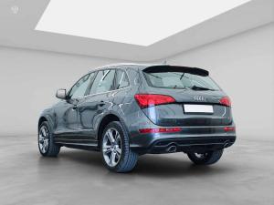 Grey Audi Q5 2012 in Kaunas, with an engine capacity of 3.00 L and mileage of 241 thousand km for 11390 €, photo 5 on AUTOMOTO.COM.LV