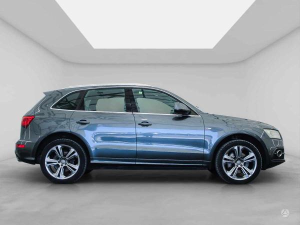 Grey Audi Q5 2012 in Kaunas, with an engine capacity of 3.00 L and mileage of 241 thousand km for 11390 €, photo 7 on AUTOMOTO.COM.LV