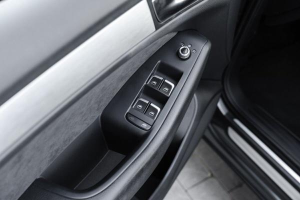 Pelēks Audi Q5 2012 Mārupe, ar dzinēja tilpumu 3.00 L un nobraukumu 164 tūkst. km par 11950 €, foto 8 vietnē AUTOMOTO.COM.LV