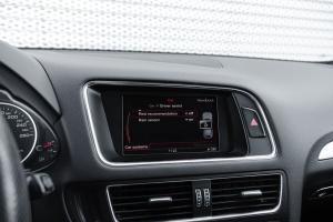 Pelēks Audi Q5 2012 Mārupe, ar dzinēja tilpumu 3.00 L un nobraukumu 164 tūkst. km par 11950 €, foto 21 vietnē AUTOMOTO.COM.LV