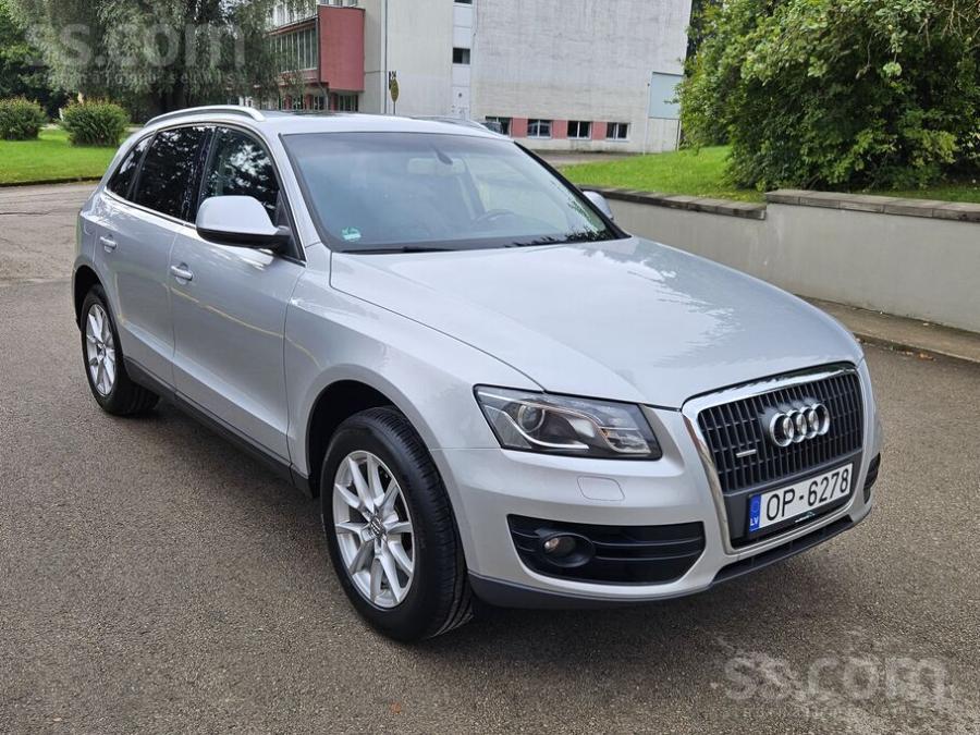 Pelēks Audi Q5 2012 Jēkabpils, ar dzinēja tilpumu 2.00 L un nobraukumu 226 tūkst. km par 9990 €, foto 4 vietnē AUTOMOTO.COM.LV